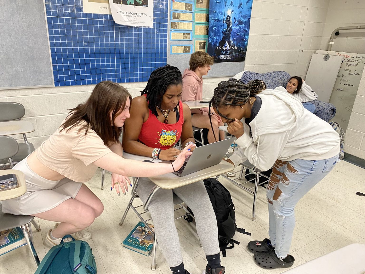 Projects V.S. Tests in Schools - The Mycenaean